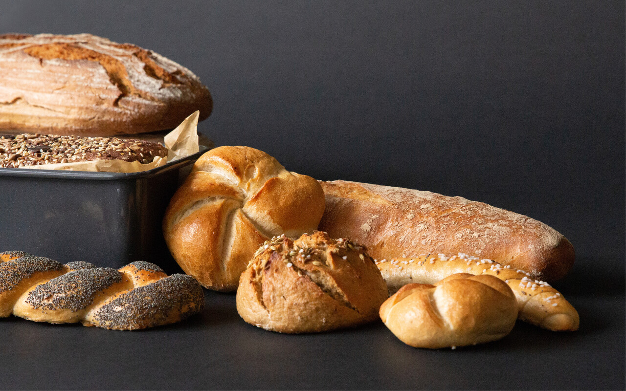 Unterscheidung im Regal | Brot und Gebäck